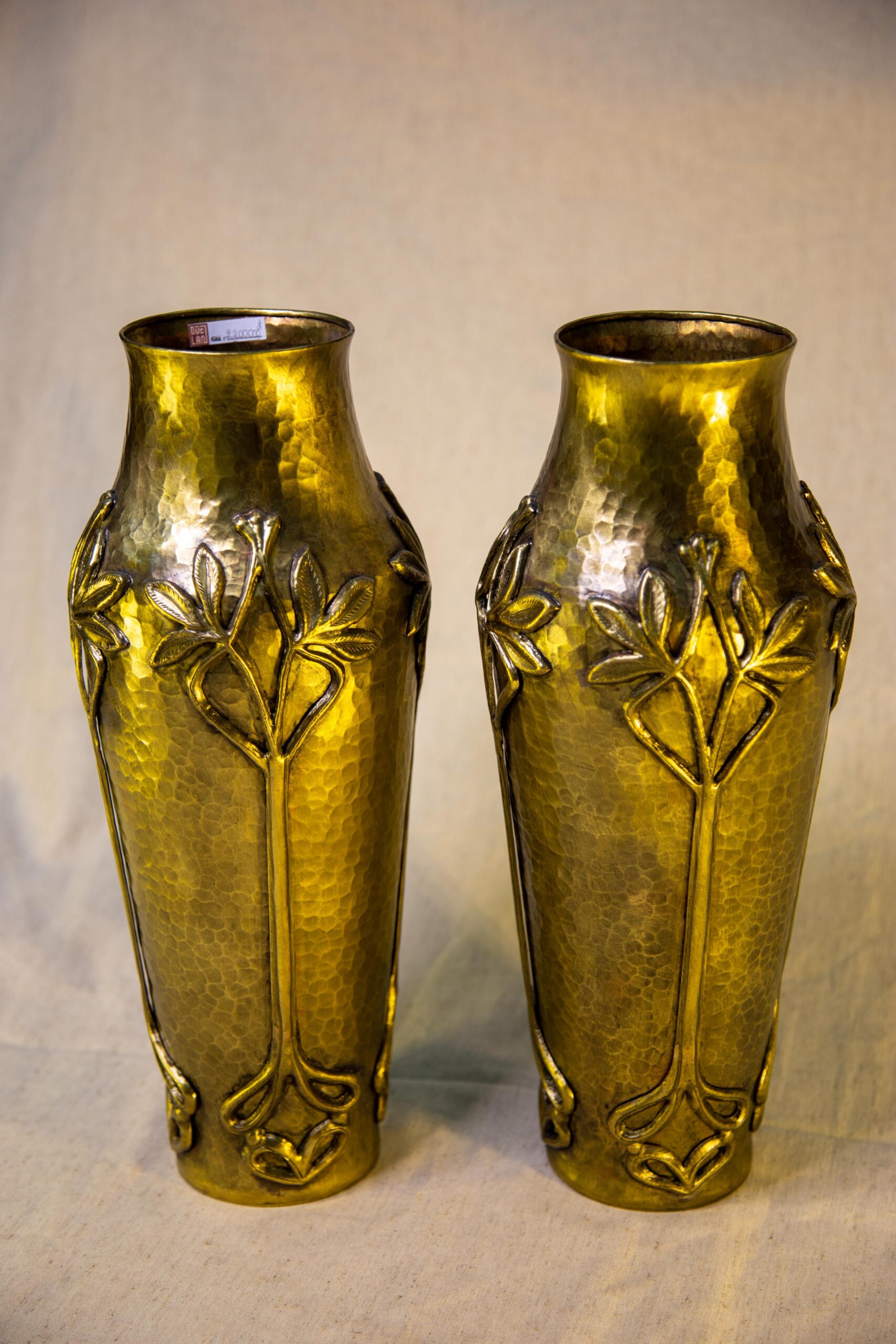 Burned Cinnamon Leaves Brass Vase - Tonkin Craft | Handicraft Brass ...